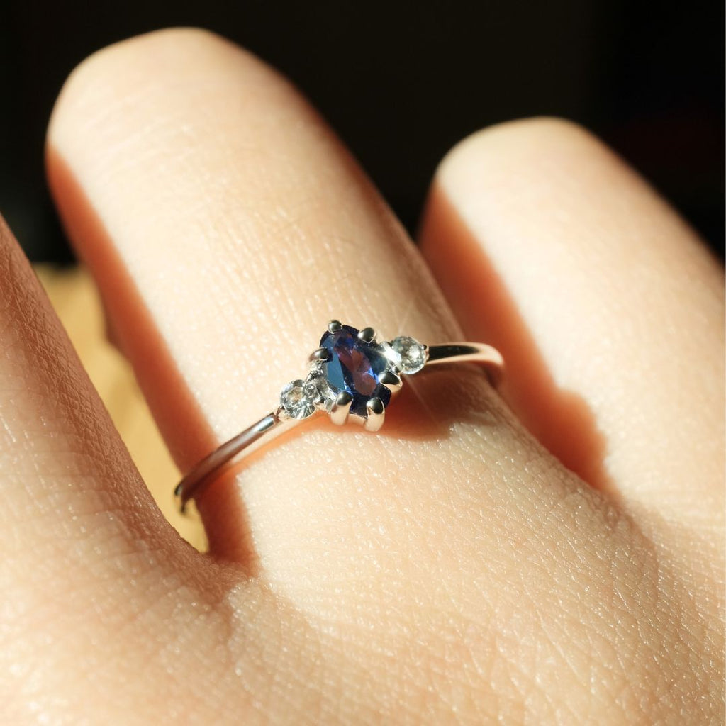 Zaniah Sapphire Ring – Gold & Silver | Mellow